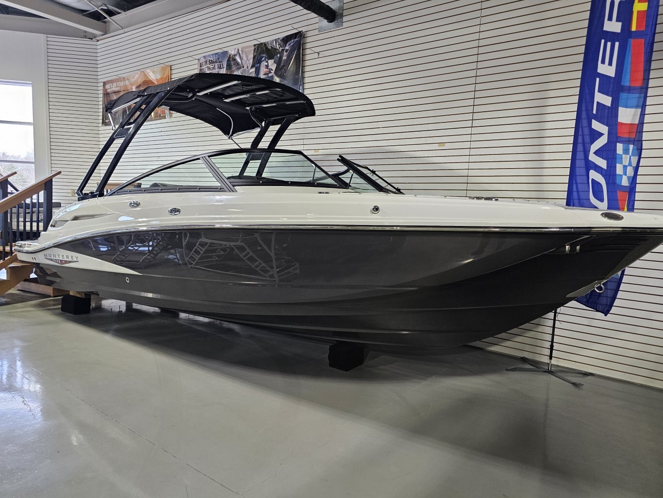 2025 Monterey M4 | B25-M4 | Powersports Dealer in Hamilton ...