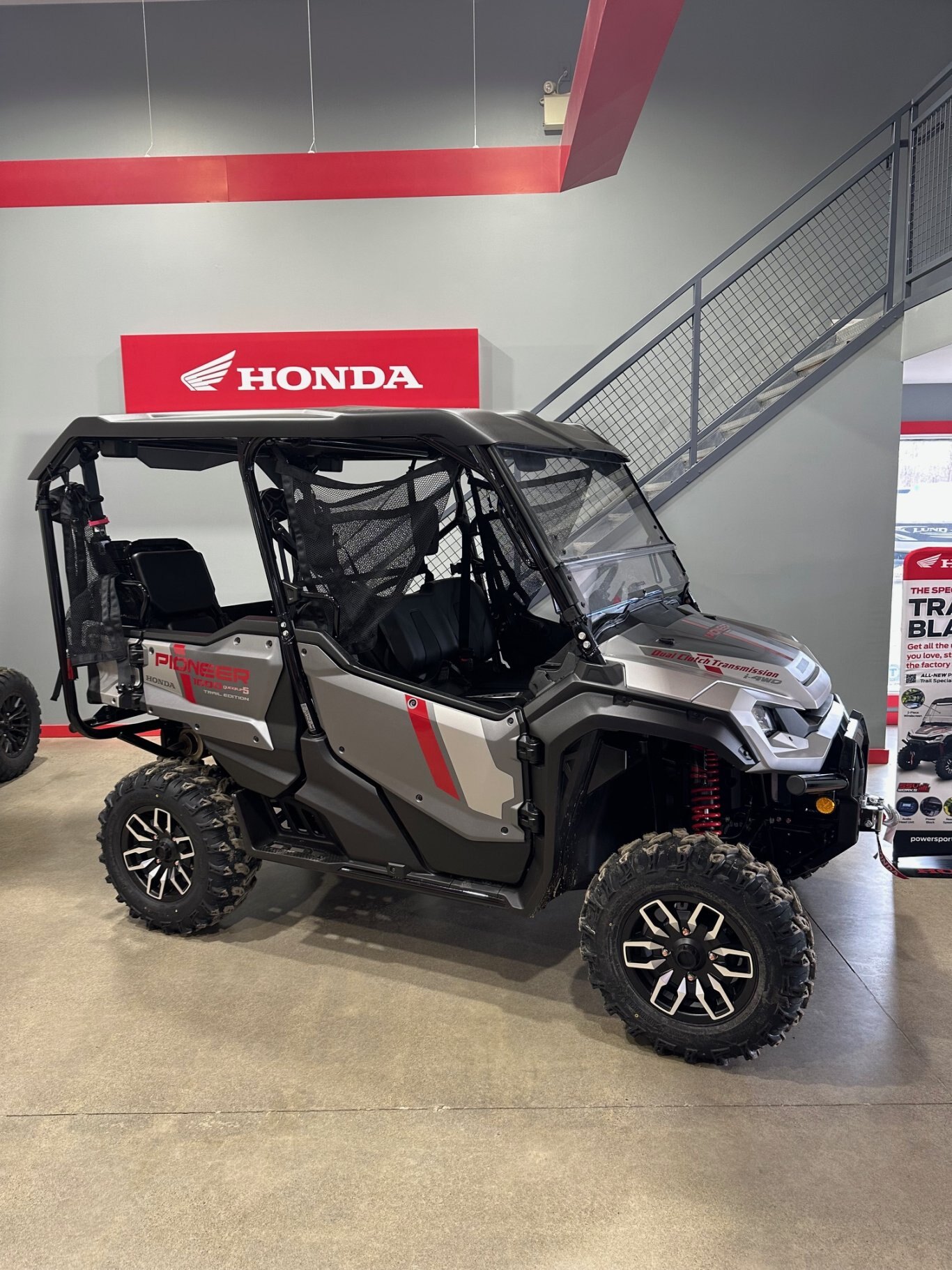 2025 Honda Pioneer 1000-5P Trail Special Edition Side-by-Side Standard ...