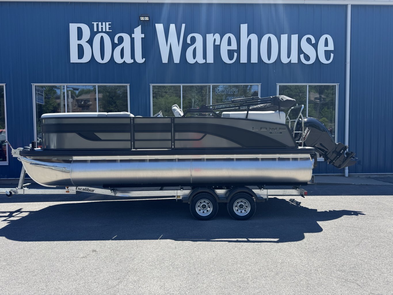 2026 Lowe Boats SS210 Walk Thru TRI-TOON MERCURY 115HP | 7209718 | Home ...