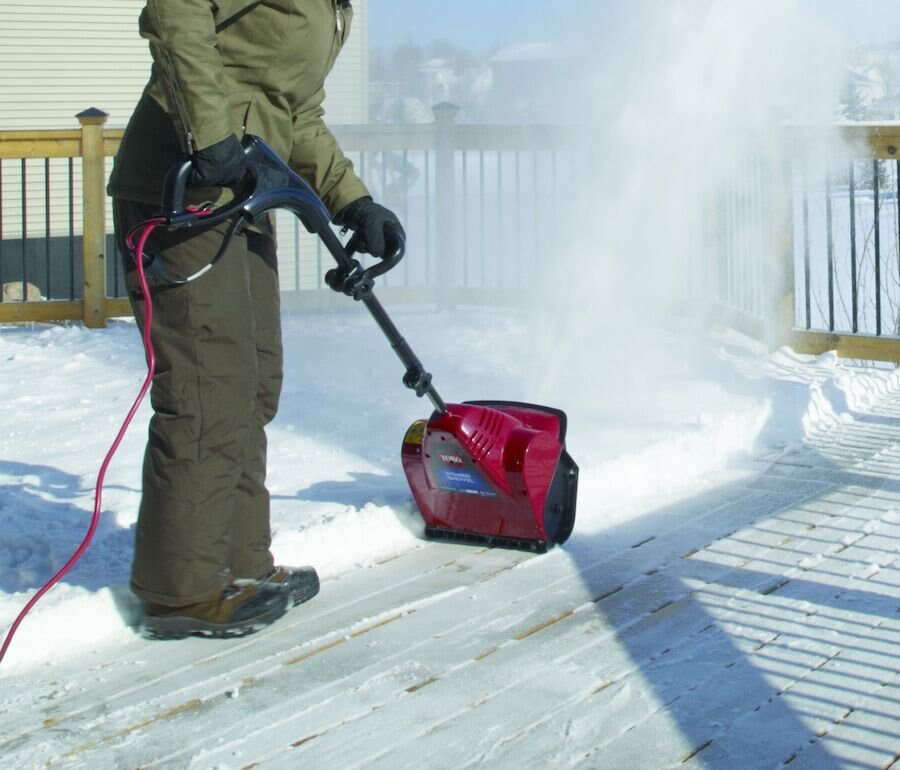 Toro 12 in. 30 cm Power Shovel 7.5 Amp Electric Snow Shovel Home Aberfoyle Powersports LTD. Puslinch ON 1 833 223 7766
