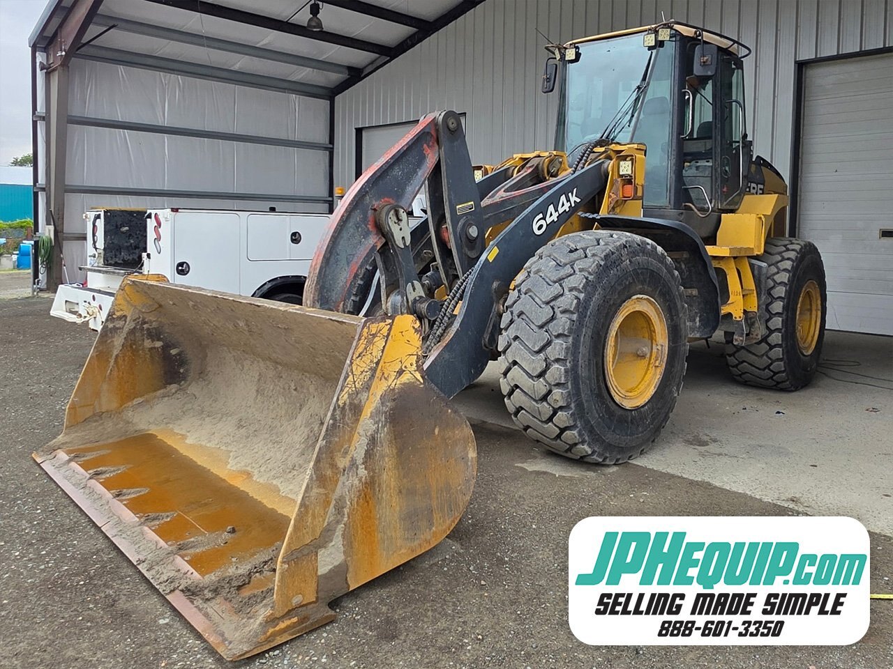 2009 Deere 644K Wheel Loader with New Engine (300 hours), Bucket, and ...