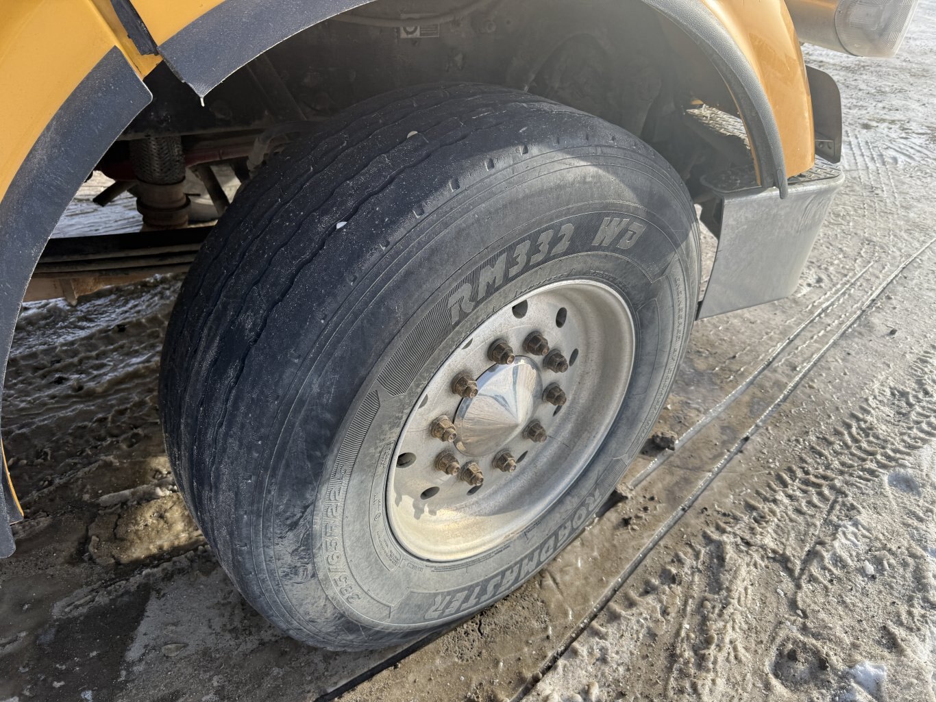 2010 Peterbilt Triaxle 600hp #11391 JP2010 Peterbilt Triaxle 600hp ...