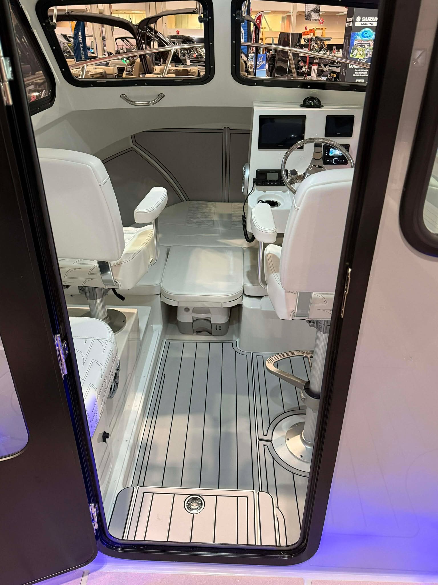 2026 Parker 247 EXPLORER - TORONTO BOAT SHOW | New Boats | Costa Motor ...