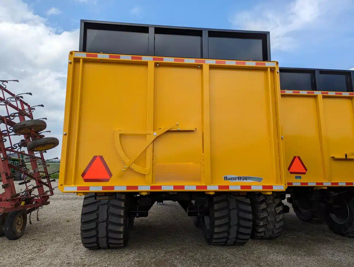 2025 Bach Run 1650 | 1650 | Bach Run Trailers - Bach-Run Farms Ltd ...